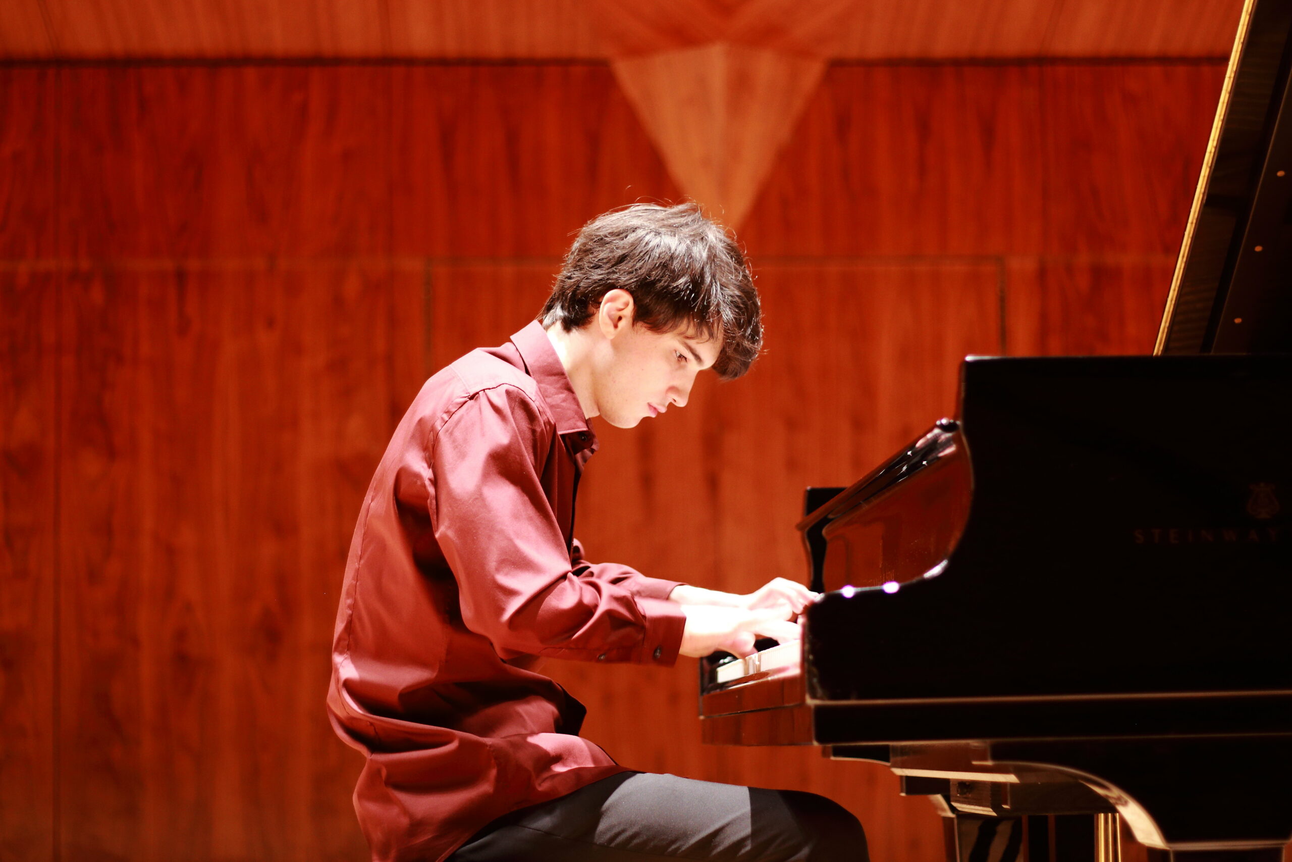 BIOGRAFÍA español – Matteo Giuliani Díez